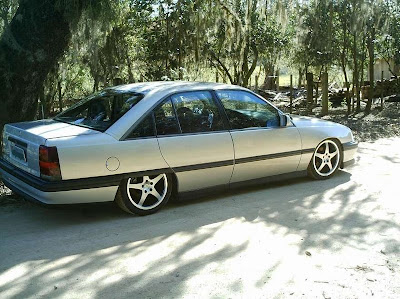 Planeta Automotivo: Fotos de Omega