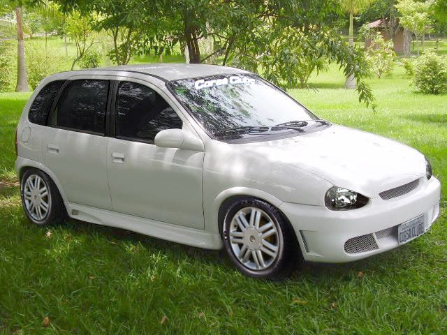 Planeta Automotivo: Fotos de Corsa rebaixado aros 15 16 17
