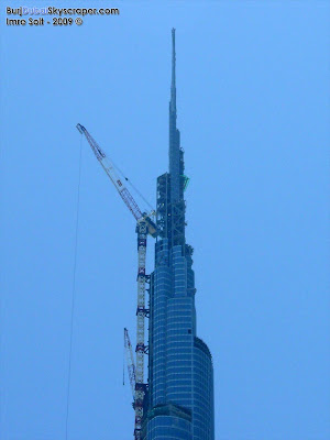 Burj Khalifa aka Burj Dubai photos by Imre Solt: Burj Dubai cladding ...