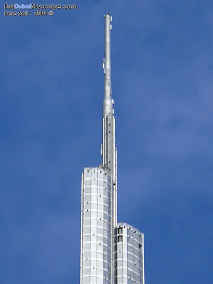 Burj Khalifa aka Burj Dubai photos by Imre Solt: Burj Dubai spire ...
