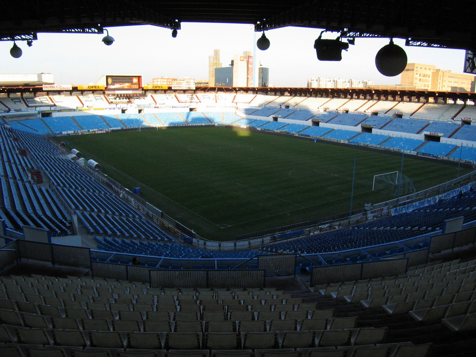 Estudio Estadio: La Romareda, Real Zaragoza