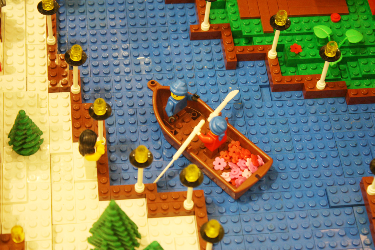 LEGO Rapunzel Narnia | delicious to c