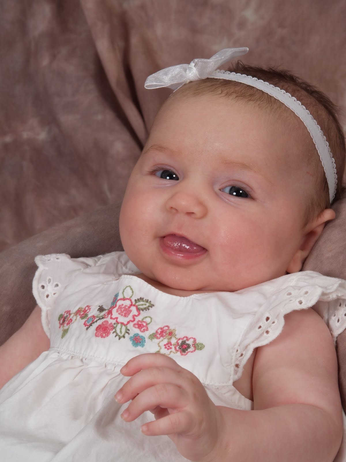 The DiCianni's: Claire's Baby Pictures