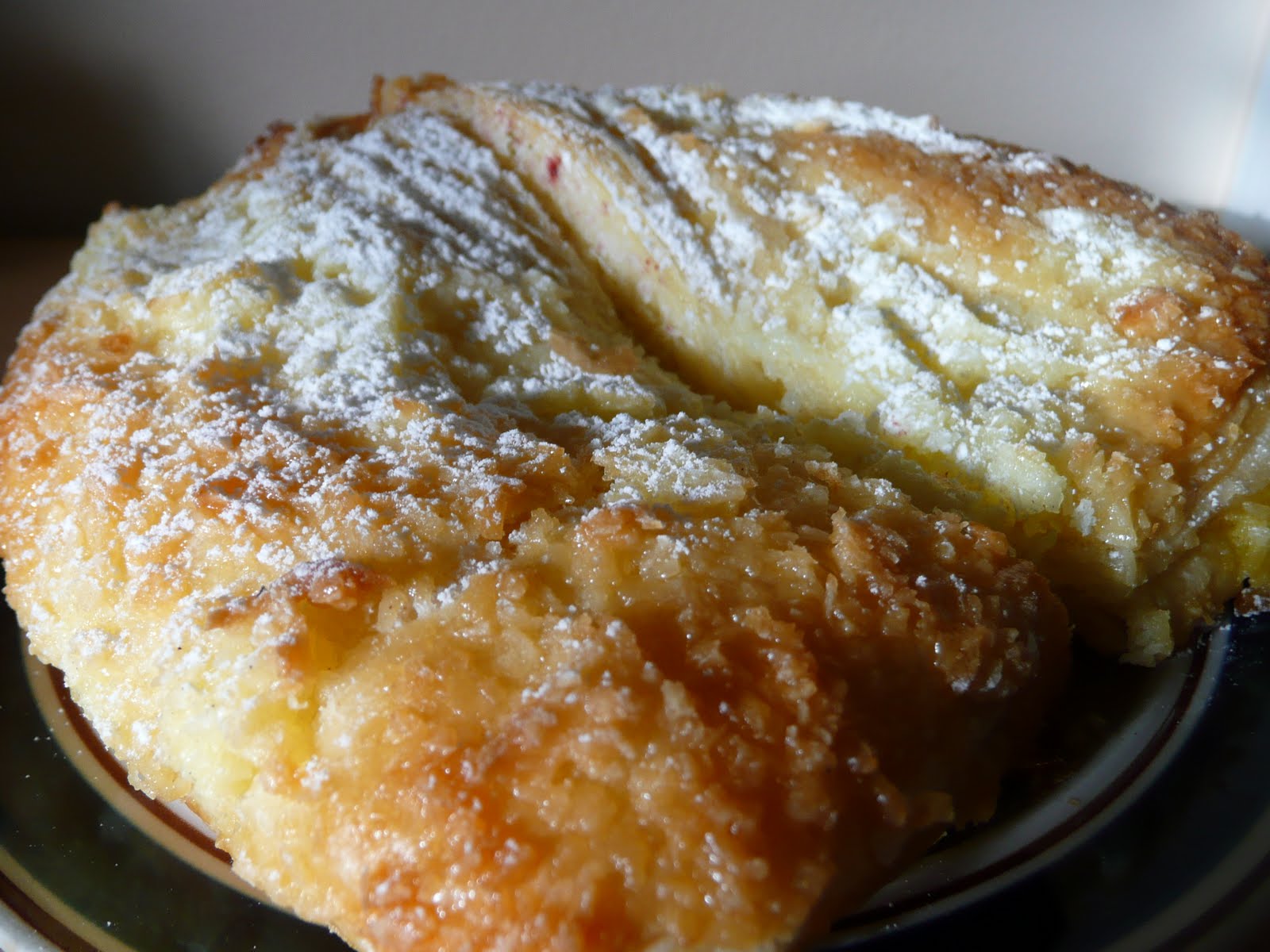 Mimi's Cake Tour: Brazil Bakery [Updated] [RIP]