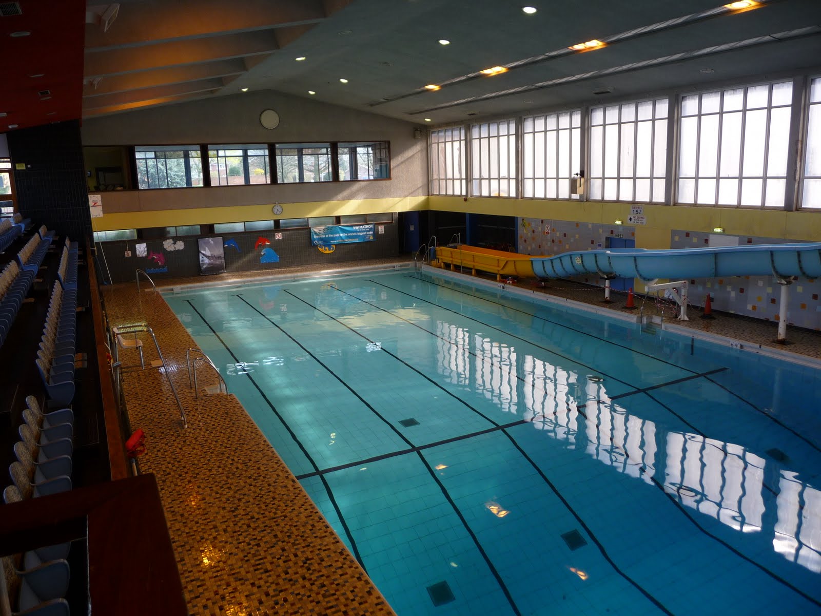 Coseley Baths Wall of Shame: Pictures of Coseley Baths in happier times