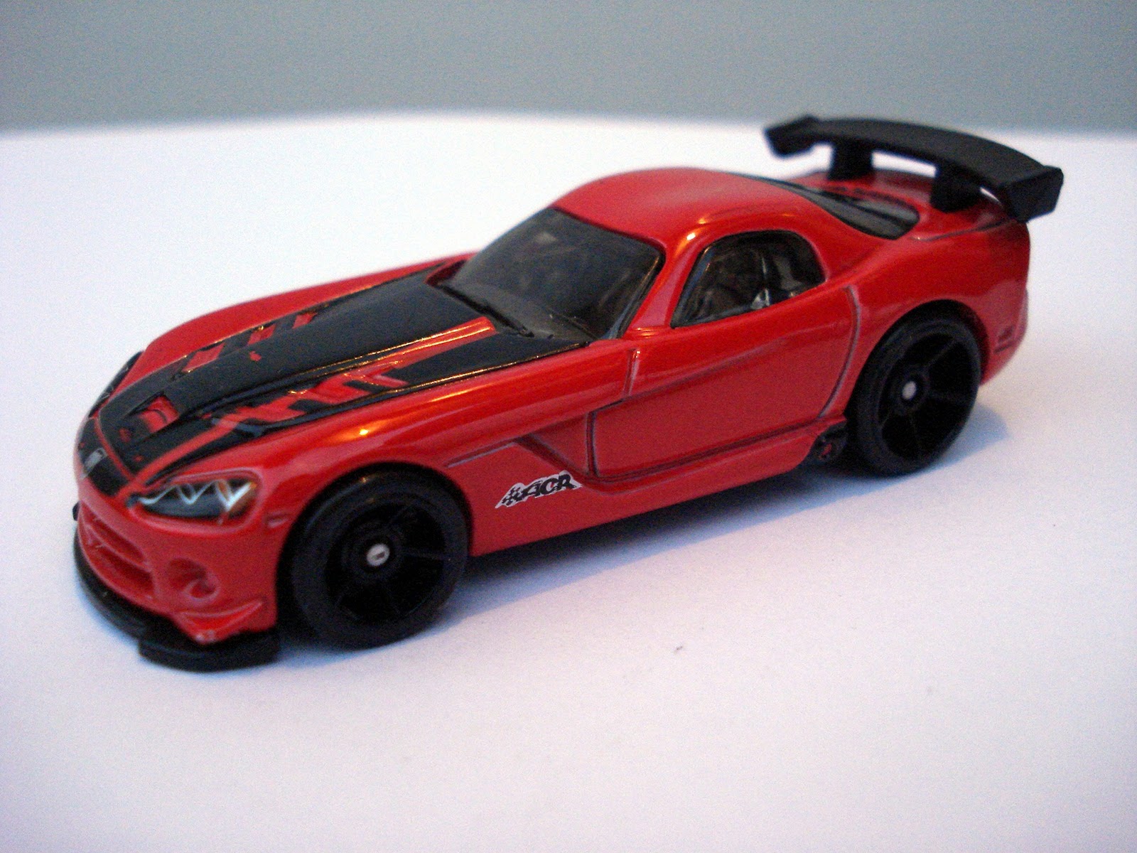08 Viper SRT10 ACR Hot Wheels - Hot Wheels Addiction