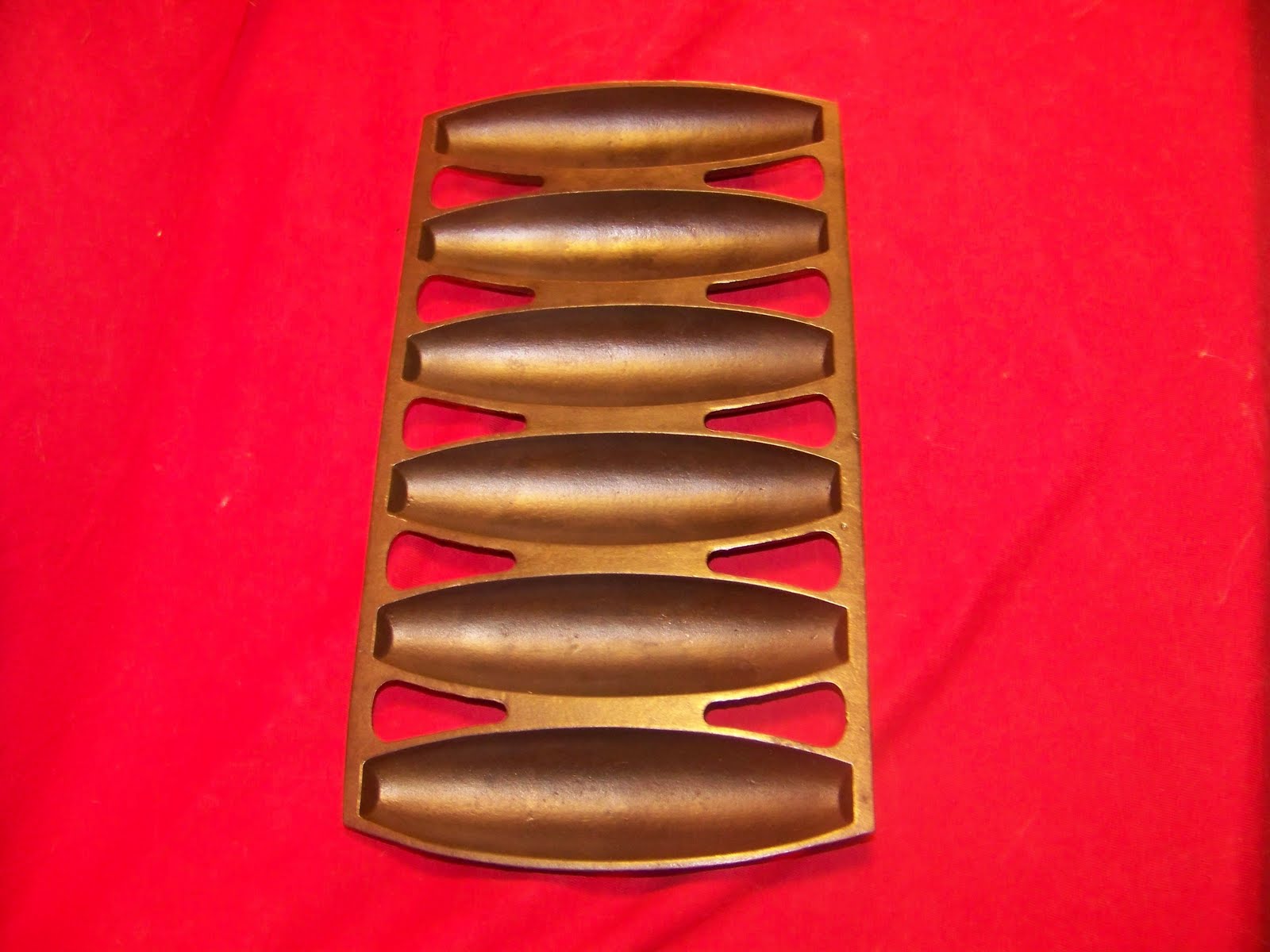 Griswold Store: Griswold #26 Vienna Roll Pan - Pattern #958
