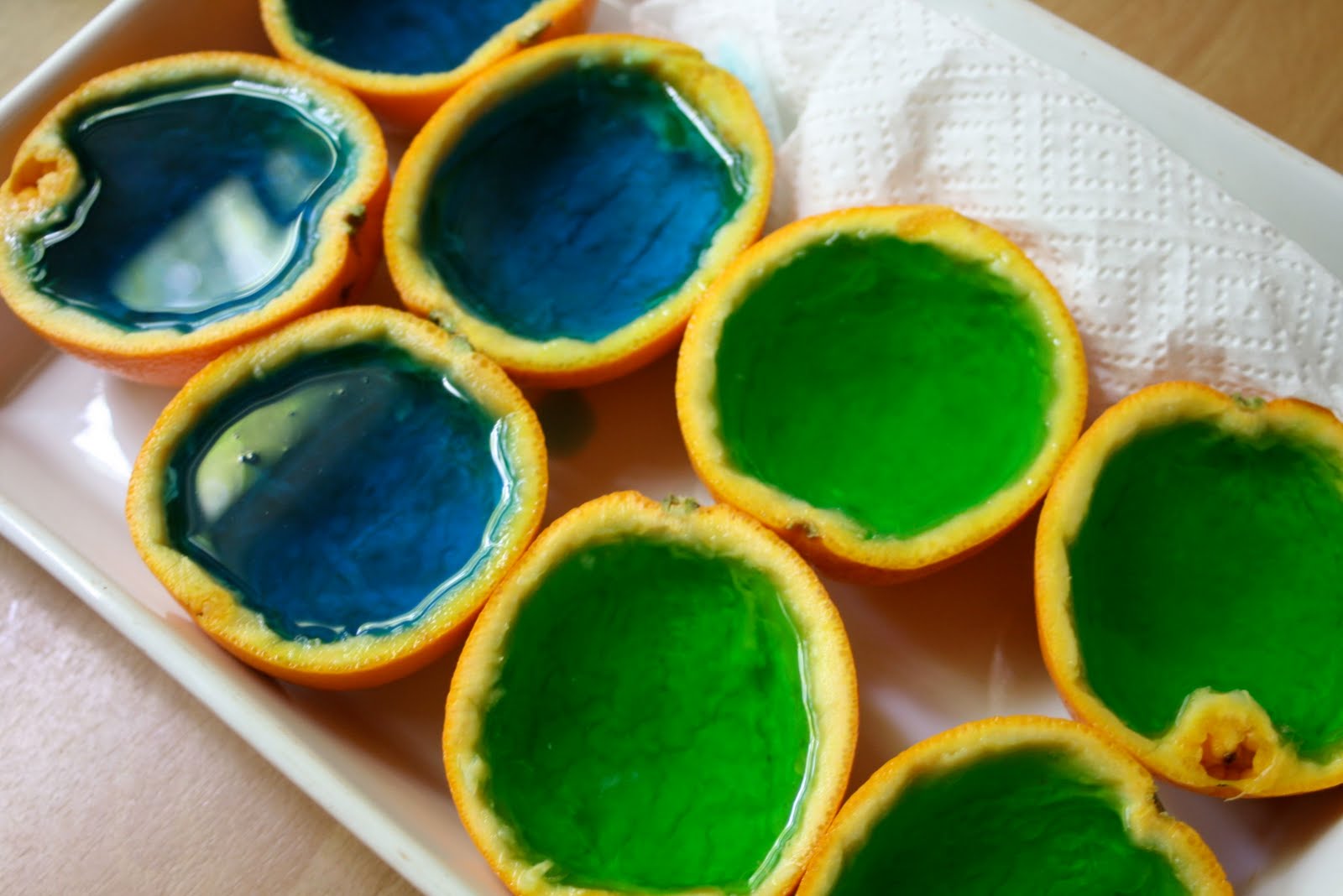 What's for dinner Mum?: Jelly oranges