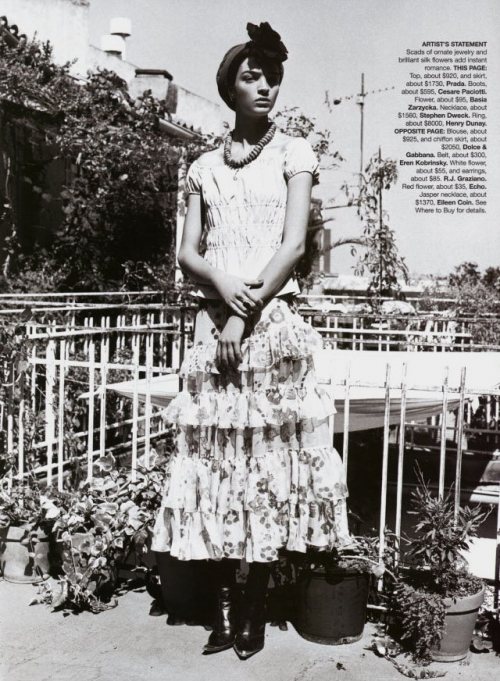 Fashion Studio Magazine: FASHION ICON - FRIDA KAHLO
