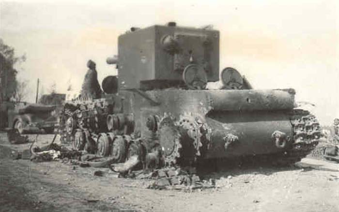 World War 2: KV-2 pictures revisited