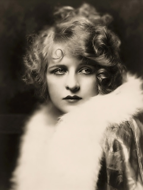 VINTAGE BLOG: Ziegfeld Girls
