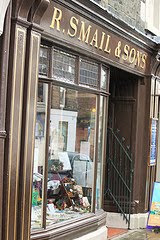 R SMAIL & SONS: Smail Family History