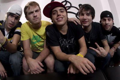 Fã Clube | Dedicado à Banda Cine: Cine em entrevista ao Extra