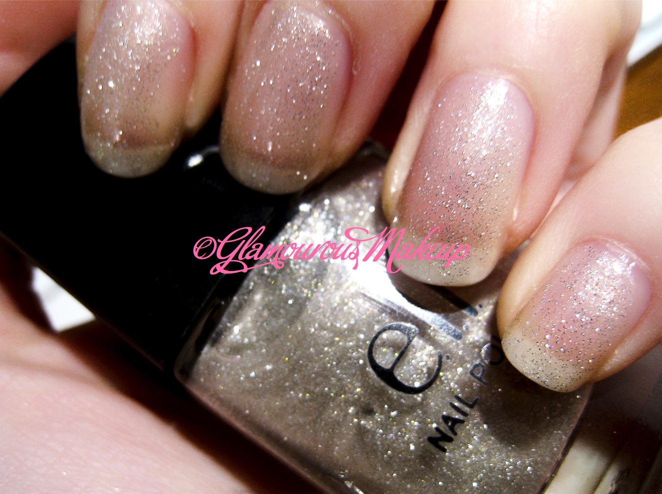 NOTD: E.l.f. Glitter Glam - Glamorous MakeUp