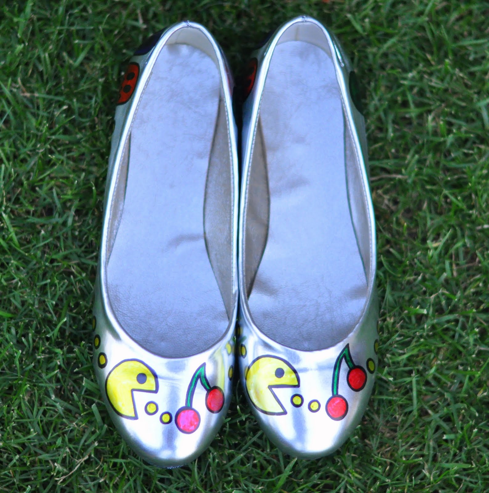 G Lounge: Gizzy's Pac-Man shoes