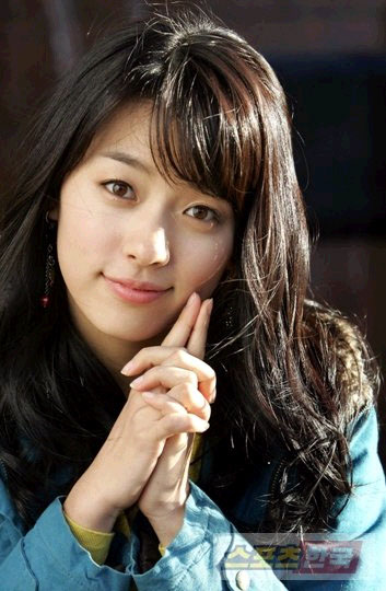 ASIAN COLLECTION: Han Hyo Joo Profil