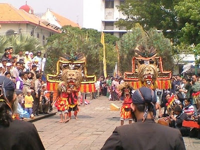 Reog Ponorogo: History Reog Ponorogo.
