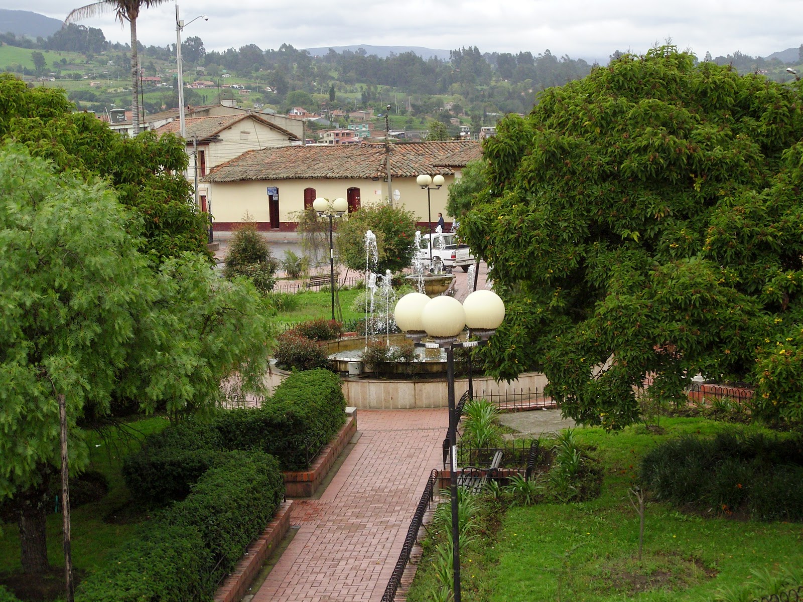 PARQUE PRINCIPAL DE COGUA