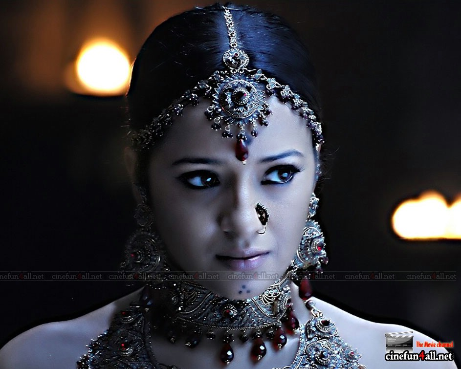 Tamil Celebrity Pictures: hot actress Reema Sen navel show HQ images ...