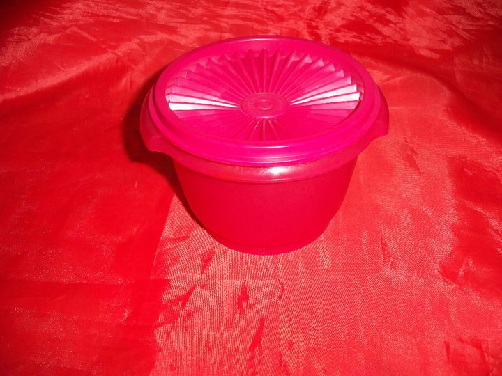 Simply Tupperwares