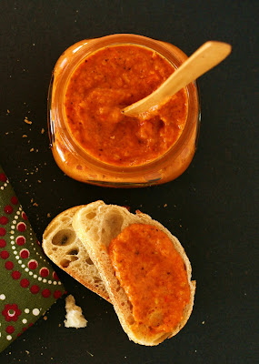 The Daily Tiffin: Quick Indian-Chutneys