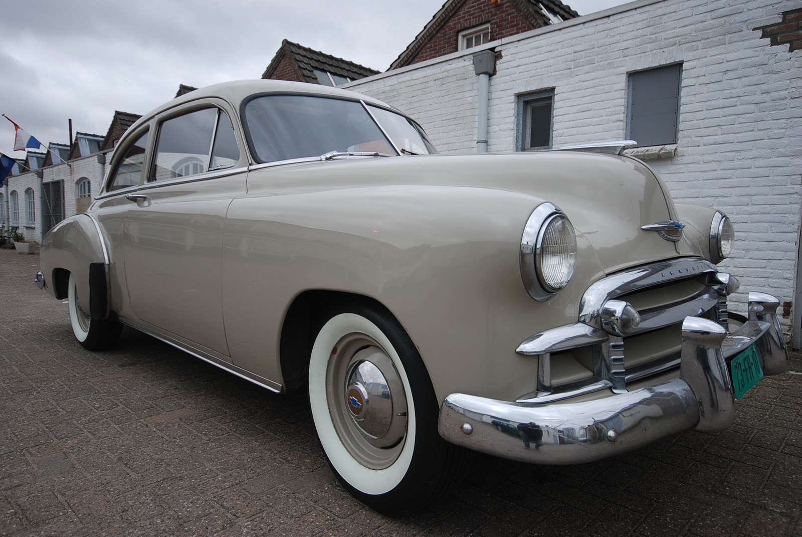 B and S Kustoms: 1950 Chevy........