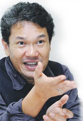 S A N G G A H T O K J A N G G U T: Politik caca marba WP-Lagu Rasmi ...