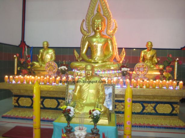 Dhamma Path Blog: Wat Uttamaram ~ Tok Raja Temple In Kelantan Malaysia.