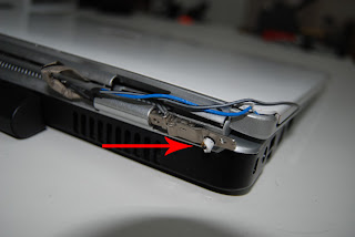 Common Problem with Broken Hinges on Dell Inspiron 1525 laptops