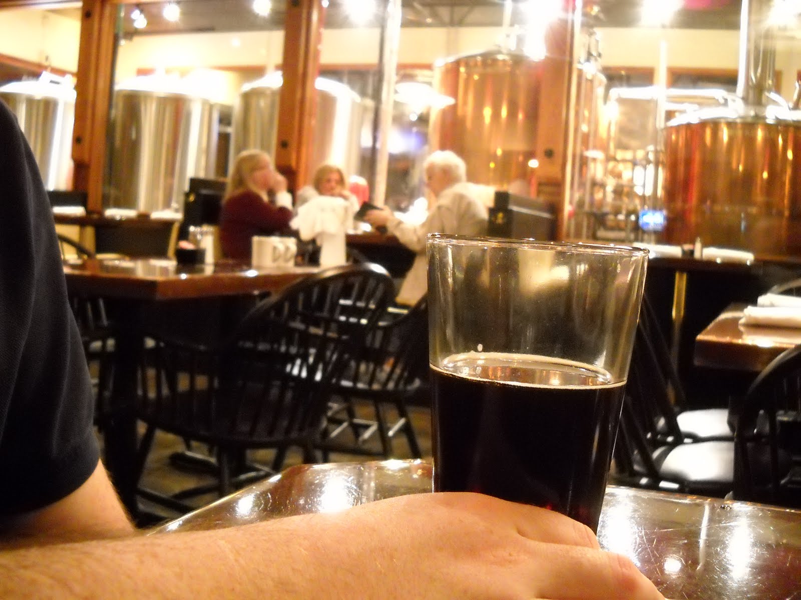 Burgers and Brews: Brewpub Review: Carson's