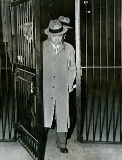 WHICH OLD-SCHOOL GANGSTER ARE YOU??