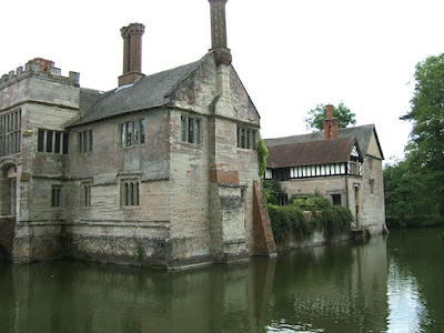 Eclectica: Baddesley Clinton - a moated manor house