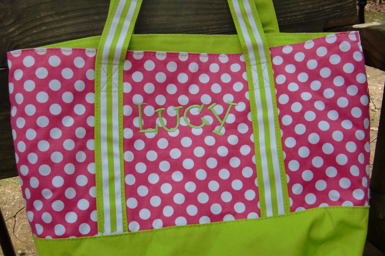 Polka Dot Monograms: Tote bags
