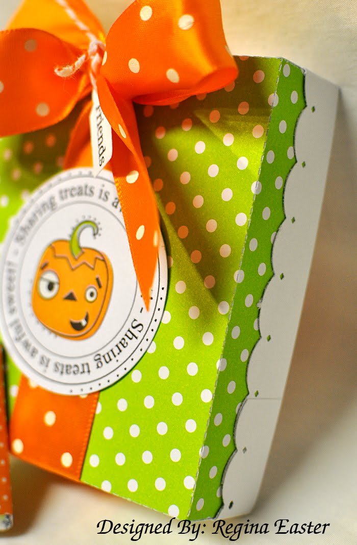 Hand to Paper: HAPPY HALLOWEEN TO MY BOO...................