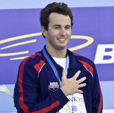 Aaron Peirsol Breaks his own world record in 100M backstroke