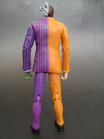 Action Toy Review: DC Universe Classics - Two-Face (Gotham City 5 Pack)