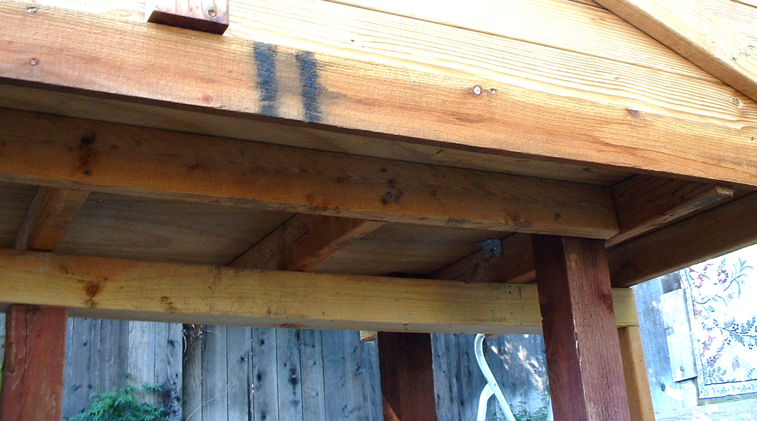 Swimming Pool To Pond: How To Make a Grow Bed (PART 2 - Mounting Support)