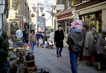 Azul Blue: Archway Market