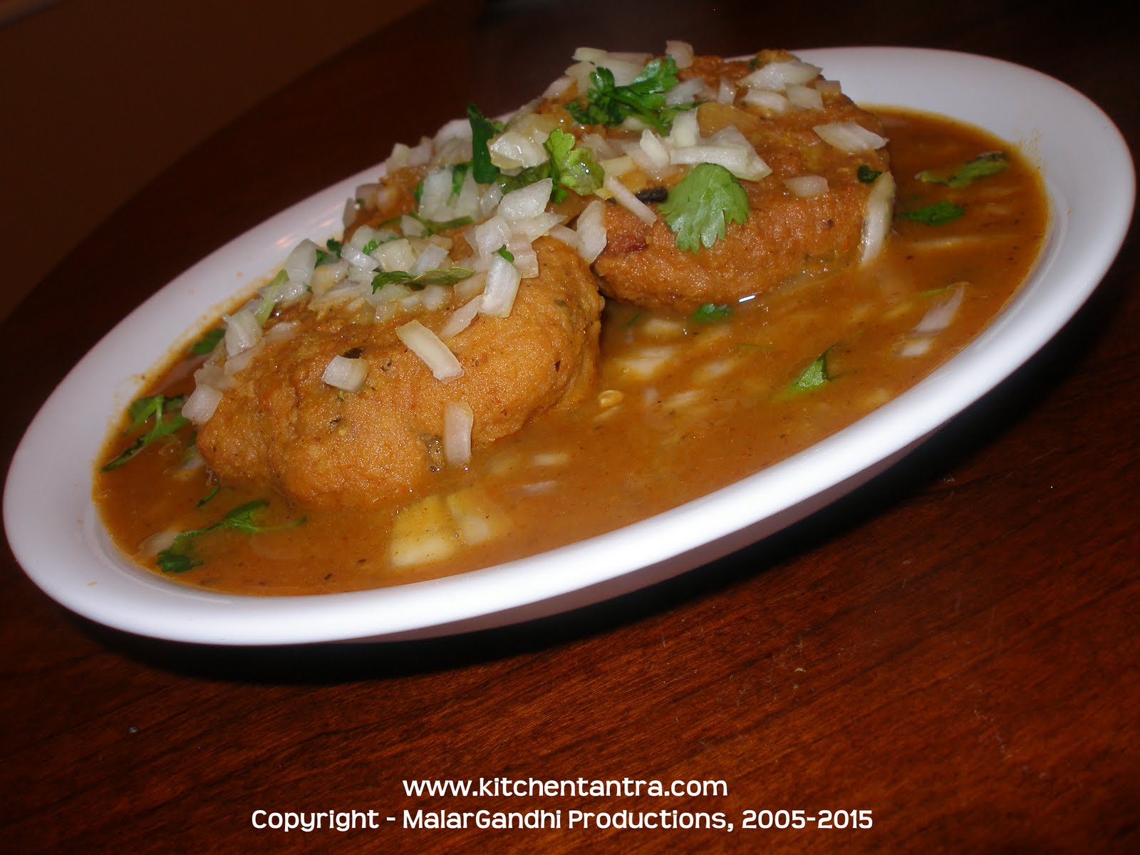 Hotel Style Sambar Vadai | Kitchen Tantra