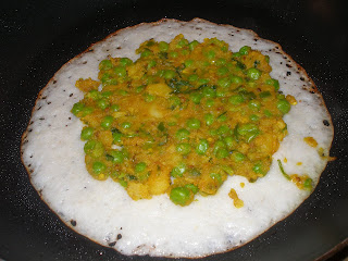 Pacha Pattani Uthappam | Kitchen Tantra