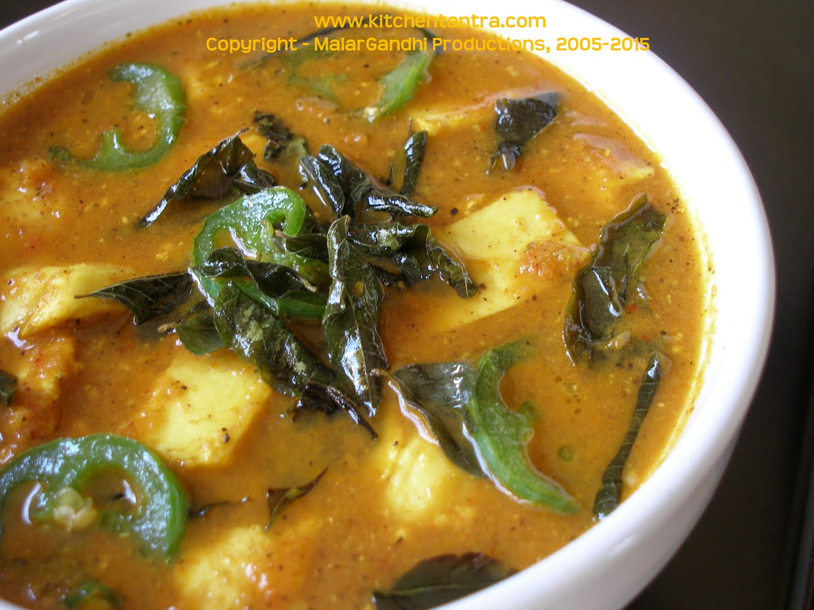 Paneer Pepper Masala | Kitchen Tantra