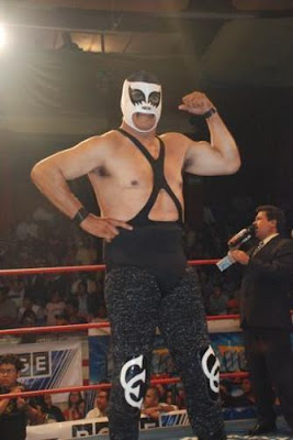 Luchadores: Cien Caras