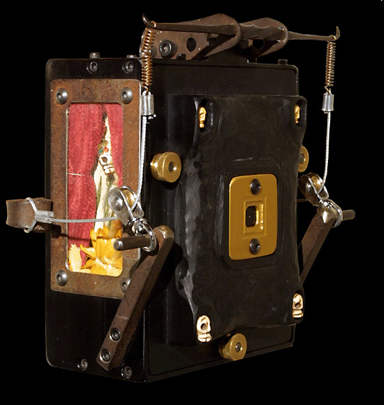 ADAM 'S VIEW: Art: The Man of Many Cameras - Wayne Martin Belger