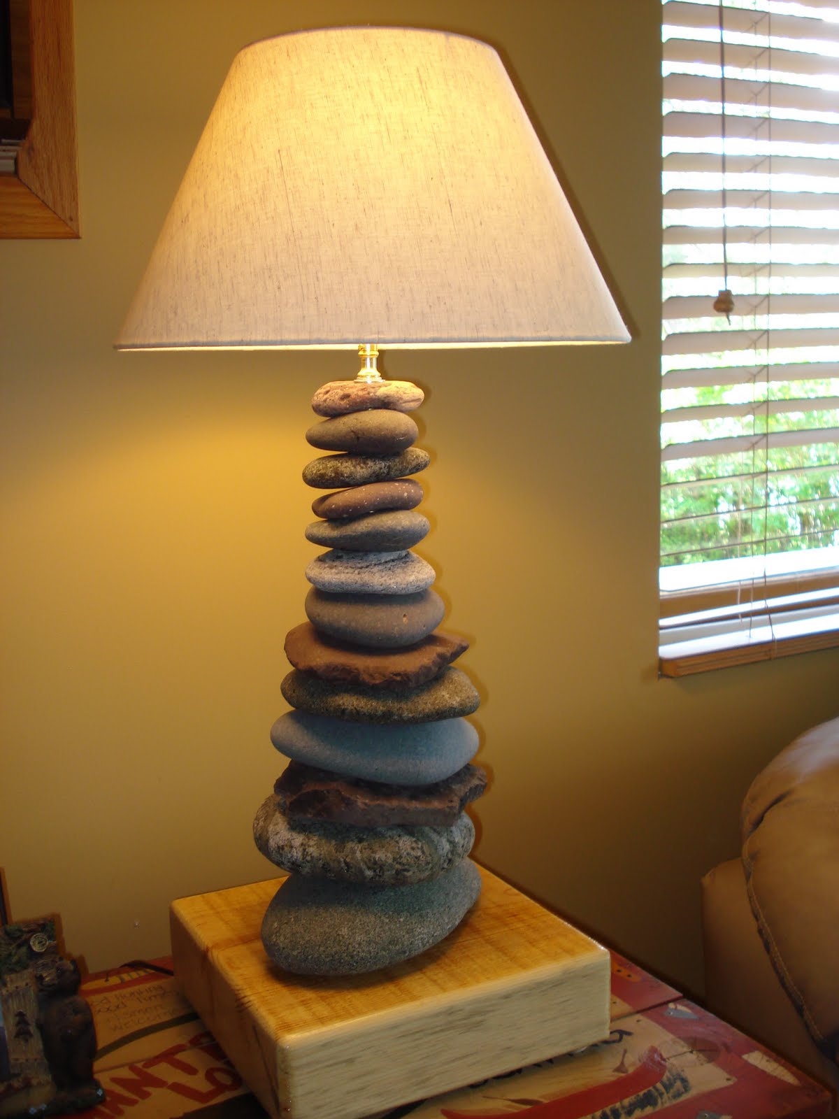 Mantrap Lodge: Lake Superior Rock Lamp is complete!