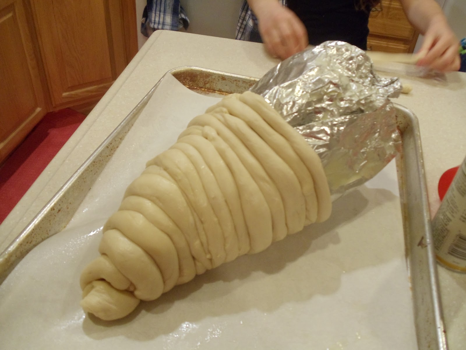 The Rhodes Dough Diva: Thanksgiving Bread Cornucopia!