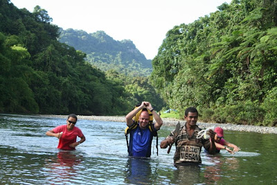 Fiji!: Sovi Basin: A river crossing. It somtimes got a bit hard!