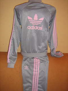 HAINE_DE_FIRMA: TRENINGURI FETE ADIDAS PRET 185 RON