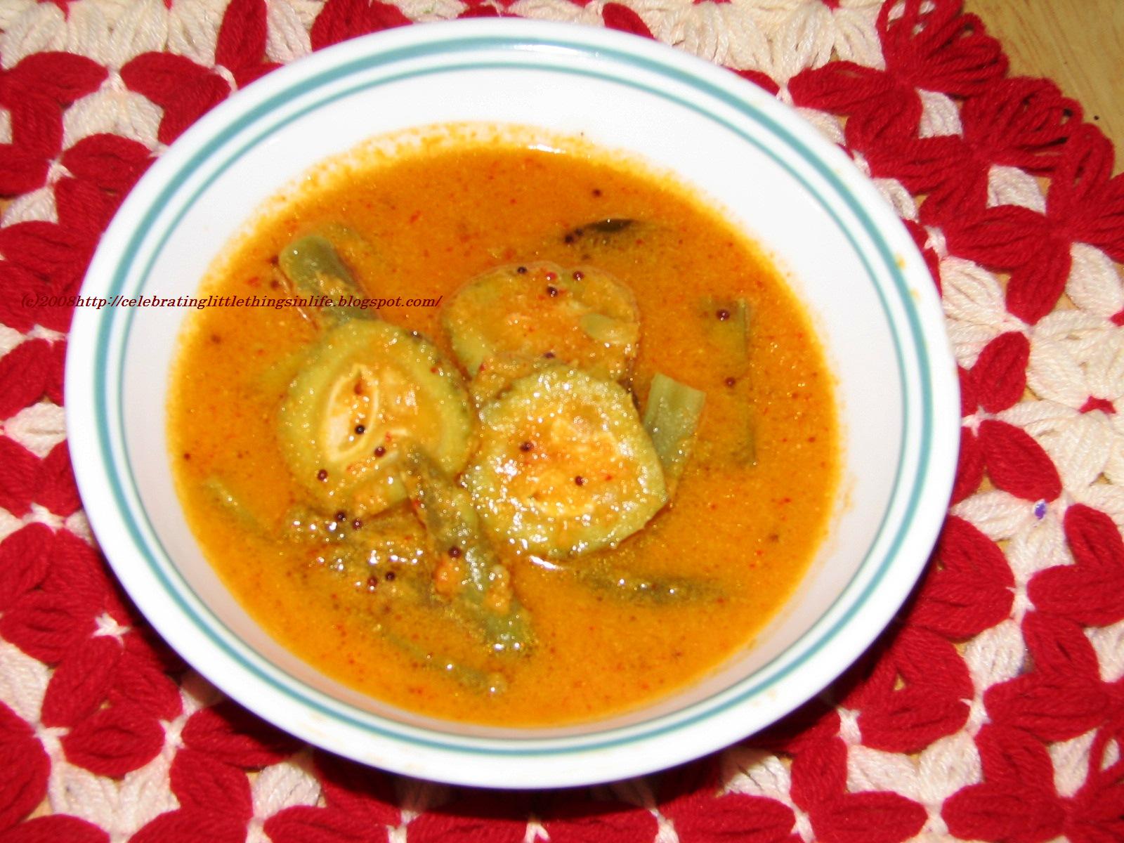 Celebrating Little Things In Life: Konkani Karate Ambat / Bittergourd Curry