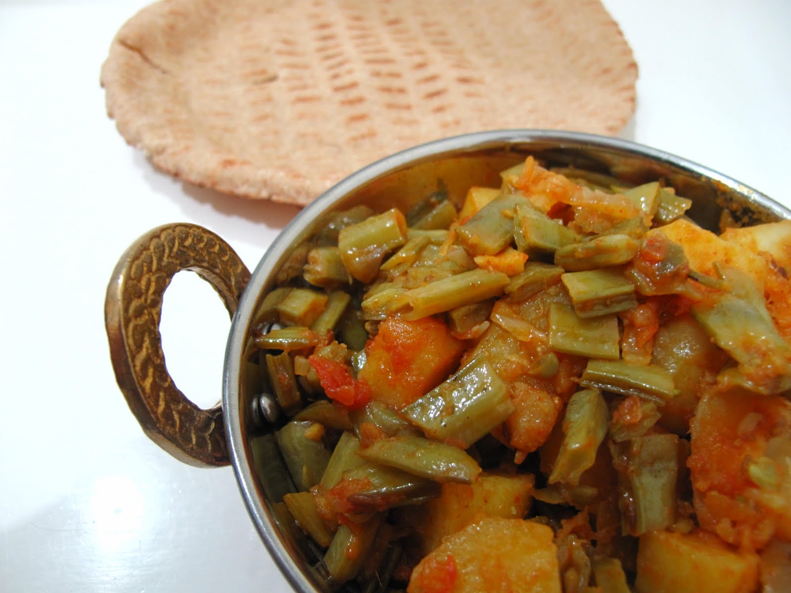 Gavarfali Ki Subji - Cluster Beans cooked in spices and tomato gravy ...