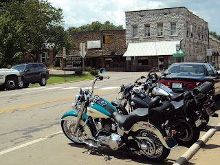 Motorcycle Arkansas: Northwest Arkansas and Missouri